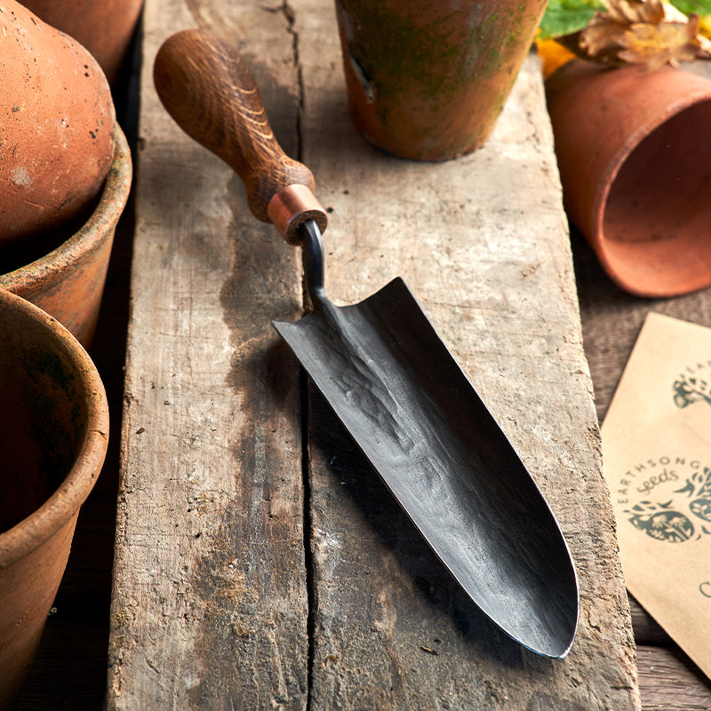 LONG WEEDING TROWEL | Alex Pole Ltd