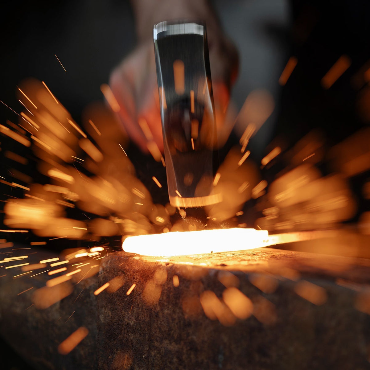FORGING AN AXE - March 29 - 30th 2025 | Alex Pole Ltd