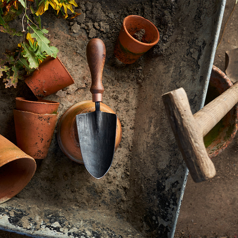 NO. 01 GARDEN TROWEL | Alex Pole Ltd